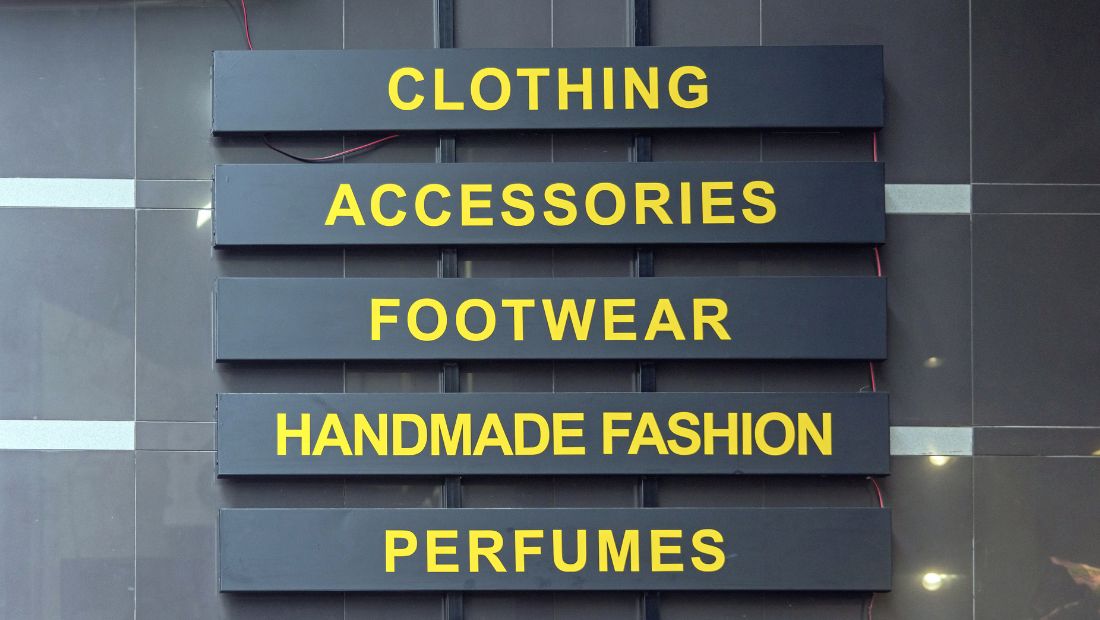 Boutique Storefront Signs: Creative Designs For Brand Visibility