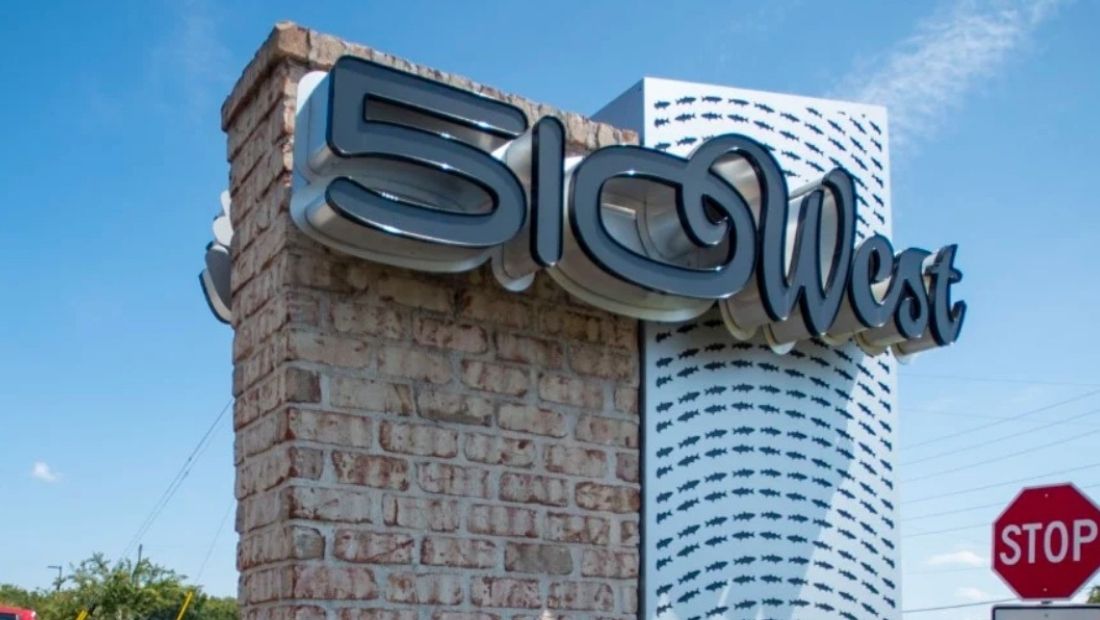 Why Choose a Brick Monument Sign in Northwest Florida?